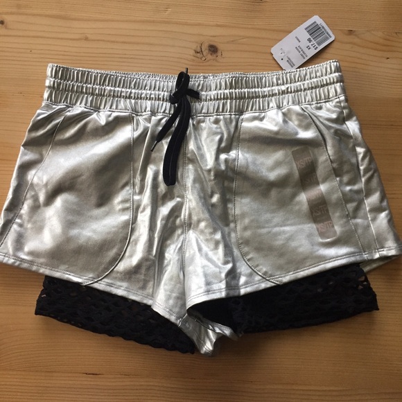 Forever 21 | Shorts | Forever 2 Nwt Workout Silver Elastic Shorts Xs ...